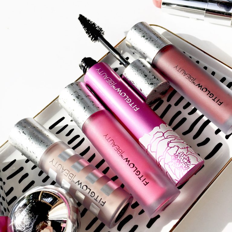 A Complete Guide + Full Review of Fitglow Beauty - The Holistic Vanity