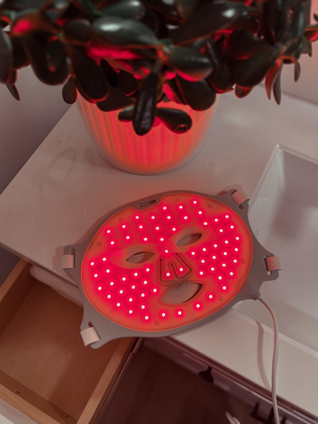 Kala Red Light Therapy Mask Review + Discount Code - The Holistic Vanity